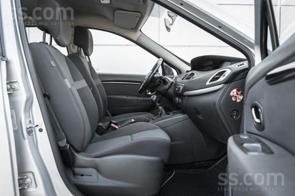 Renault Scenic 2014 Rīga, ar dzinēja tilpumu 1.50 L un nobraukumu 266 tūkst. km par 3850 €, foto 9 vietnē AUTOMOTO.COM.LV