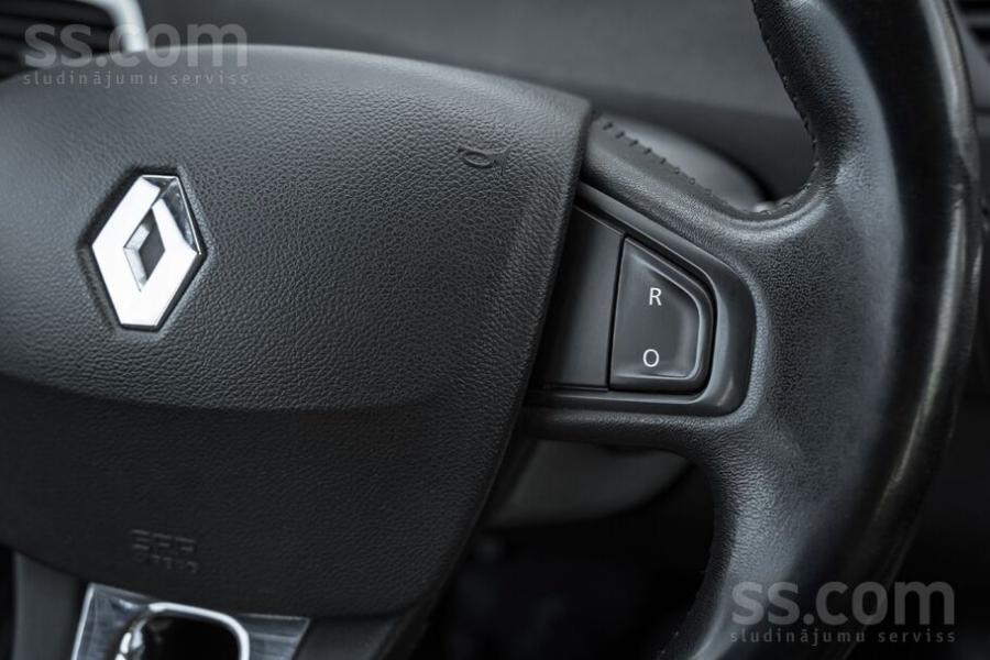 Renault Scenic 2014 in Riga, with an engine capacity of 1.50 L and mileage of 266 thousand km for 3850 €, photo 18 on AUTOMOTO.COM.LV