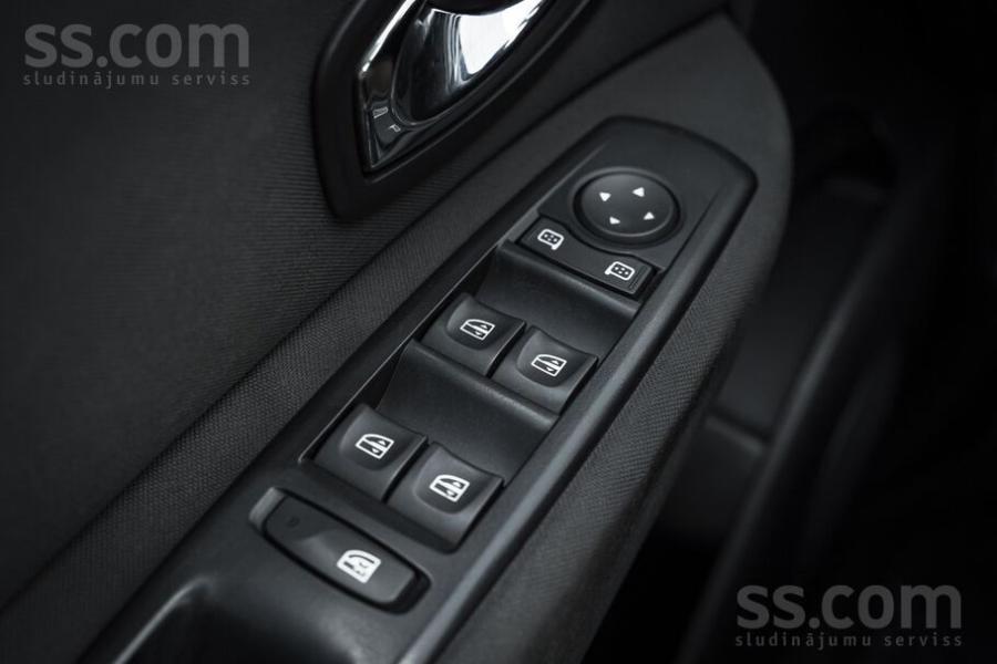 Renault Scenic 2014 in Riga, with an engine capacity of 1.50 L and mileage of 266 thousand km for 3850 €, photo 24 on AUTOMOTO.COM.LV