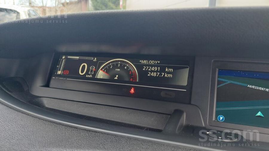 Renault Scenic 2014 Rīga, ar dzinēja tilpumu 1.60 L un nobraukumu 272 tūkst. km par 4500 €, foto 17 vietnē AUTOMOTO.COM.LV