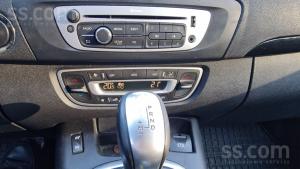 Renault Scenic 2014 Rīga, ar dzinēja tilpumu 1.50 L un nobraukumu 336 tūkst. km par 2300 €, foto 8 vietnē AUTOMOTO.COM.LV