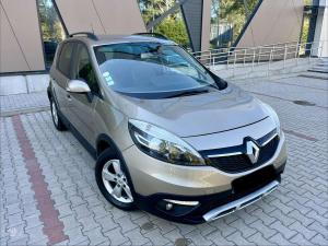 Renault Scenic 2014 in Siauliai, with an engine capacity of 1.50 L and mileage of 231 thousand km for 4499 €, photo 3 on AUTOMOTO.COM.LV