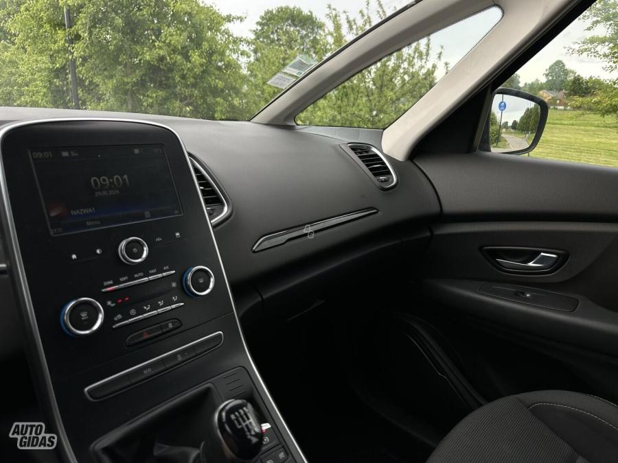 Renault Scenic 2020 Tauragė, ar dzinēja tilpumu 1.70 L un nobraukumu 103 tūkst. km par 7600 €, foto 16 vietnē AUTOMOTO.COM.LV