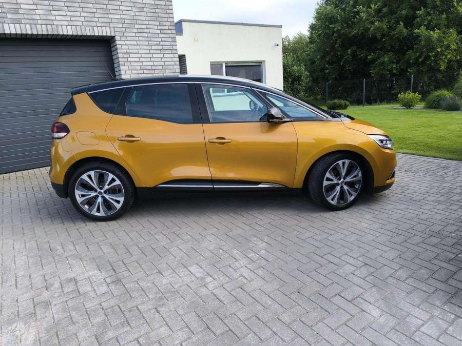 Orange Renault Scenic 2017 in Kaunas, with an engine capacity of 1.46 L and mileage of 163 thousand km for 9000 €, photo 5 on AUTOMOTO.COM.LV