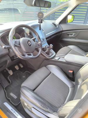 Orange Renault Scenic 2017 in Kaunas, with an engine capacity of 1.46 L and mileage of 163 thousand km for 9000 €, photo 11 on AUTOMOTO.COM.LV