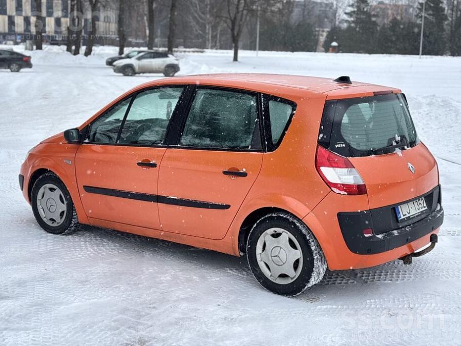 Oranžs Renault Scenic 2006 Rīga, ar dzinēja tilpumu 1.60 L un nobraukumu 306 tūkst. km par 1800 €, foto 4 vietnē AUTOMOTO.COM.LV