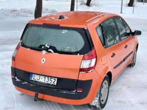 Oranžs Renault Scenic 2006 Rīga, ar dzinēja tilpumu 1.60 L un nobraukumu 306 tūkst. km par 1800 €, foto 5 vietnē AUTOMOTO.COM.LV