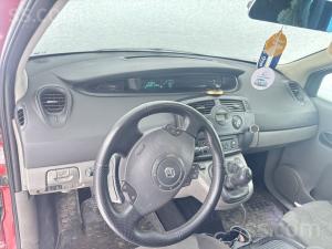 Oranžs Renault Scenic 2006 Rīga, ar dzinēja tilpumu 1.60 L un nobraukumu 306 tūkst. km par 1800 €, foto 7 vietnē AUTOMOTO.COM.LV