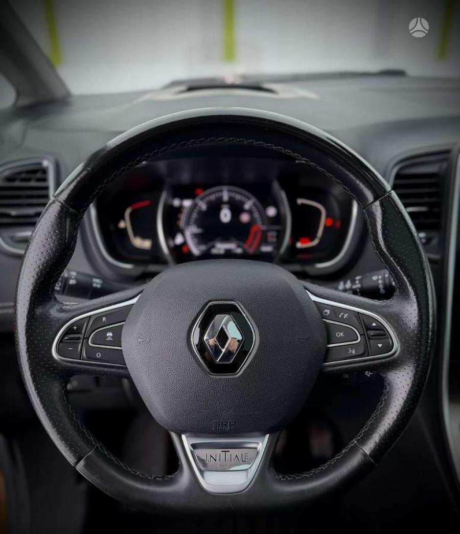 Orange Renault Scenic 2019 in Raseiniai, with an engine capacity of 1.80 L and mileage of 245 thousand km for 8800 €, photo 35 on AUTOMOTO.COM.LV