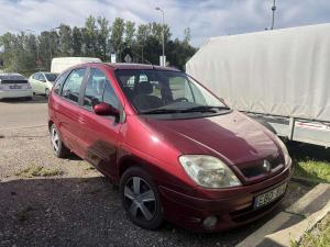 Sarkans Renault Scenic 2002 Viļņa, ar dzinēja tilpumu 1.60 L un nobraukumu 0 tūkst. km par 1550 €, foto 3 vietnē AUTOMOTO.COM.LV