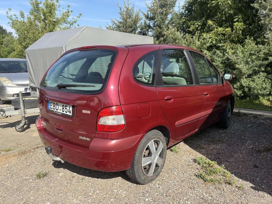Sarkans Renault Scenic 2002 Viļņa, ar dzinēja tilpumu 1.60 L un nobraukumu 0 tūkst. km par 1550 €, foto 4 vietnē AUTOMOTO.COM.LV