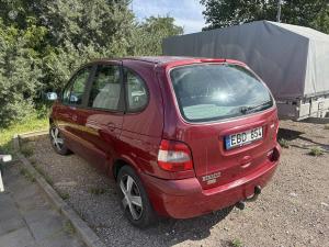 Sarkans Renault Scenic 2002 Viļņa, ar dzinēja tilpumu 1.60 L un nobraukumu 0 tūkst. km par 1550 €, foto 5 vietnē AUTOMOTO.COM.LV