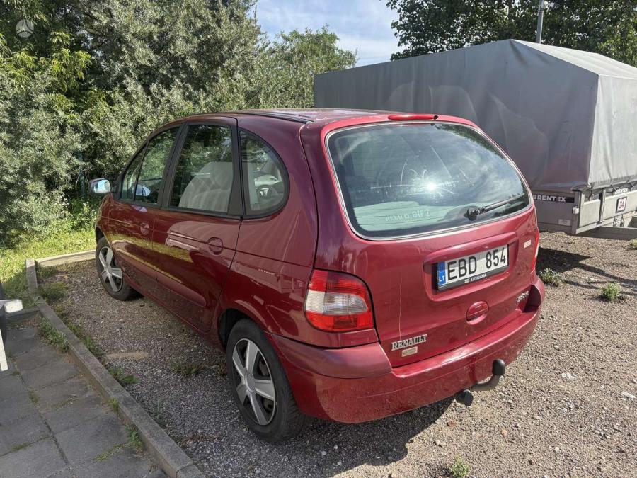 Sarkans Renault Scenic 2002 Viļņa, ar dzinēja tilpumu 1.60 L un nobraukumu 0 tūkst. km par 1550 €, foto 5 vietnē AUTOMOTO.COM.LV