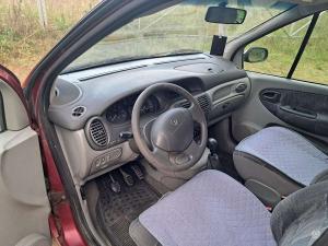 Red Renault Scenic 2002 in Kaunas, with an engine capacity of 1.87 L and mileage of 273 thousand km for 600 €, photo 6 on AUTOMOTO.COM.LV
