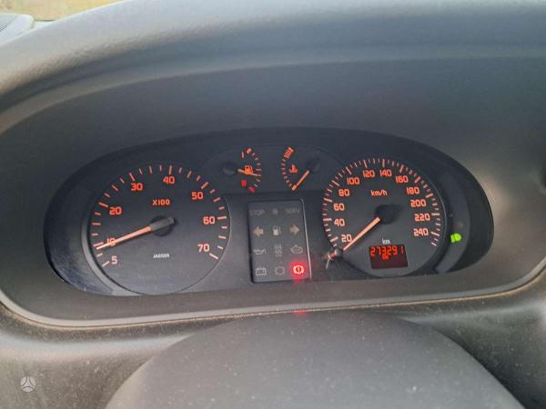 Red Renault Scenic 2002 in Kaunas, with an engine capacity of 1.87 L and mileage of 273 thousand km for 600 €, photo 7 on AUTOMOTO.COM.LV