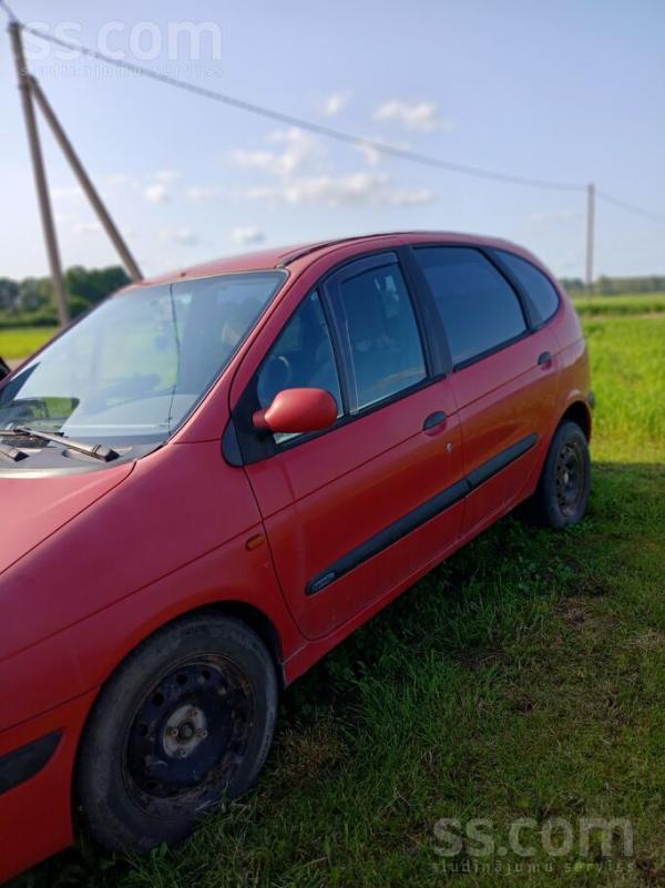 Sarkans Renault Scenic 2003 Limbaži, ar dzinēja tilpumu 1.60 L un nobraukumu 0 tūkst. km par 500 €, foto 3 vietnē AUTOMOTO.COM.LV