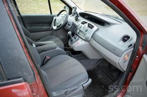 Sarkans Renault Scenic 2008 Jūrmala, ar dzinēja tilpumu 1.90 L un nobraukumu 385 tūkst. km par 1350 €, foto 11 vietnē AUTOMOTO.COM.LV