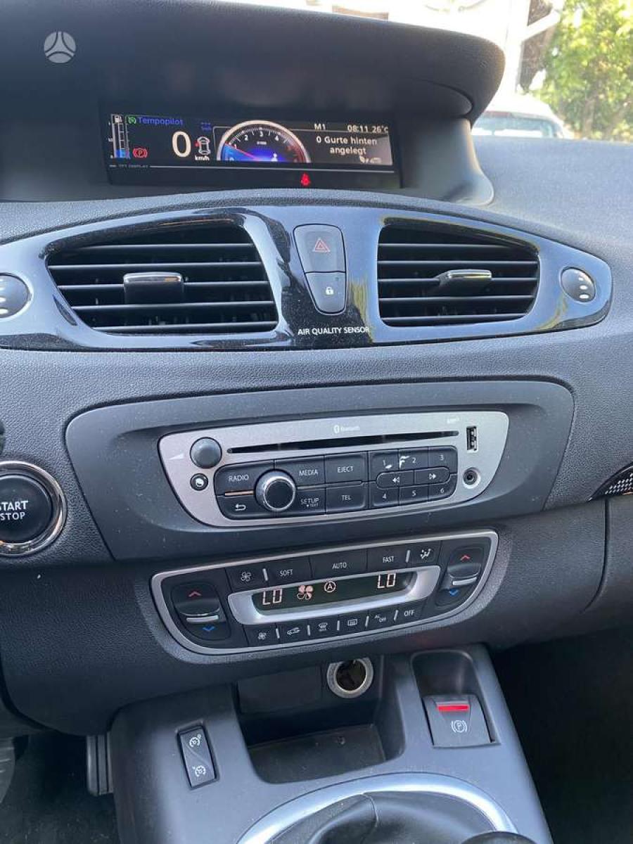Sarkans Renault Scenic 2012 Šauļi, ar dzinēja tilpumu 1.46 L un nobraukumu 300 tūkst. km par 2650 €, foto 14 vietnē AUTOMOTO.COM.LV