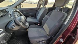 Sarkans Renault Scenic 2013 Marijampole, ar dzinēja tilpumu 1.20 L un nobraukumu 172 tūkst. km par 2950 €, foto 10 vietnē AUTOMOTO.COM.LV