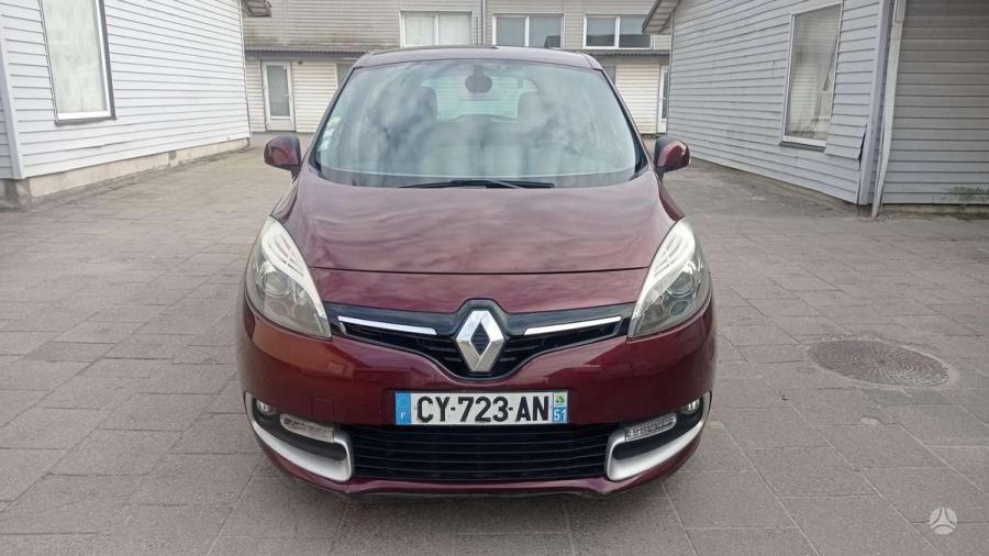 Red Renault Scenic 2013 in Vilnius, with an engine capacity of 1.46 L and mileage of 226 thousand km for 3600 €, photo 3 on AUTOMOTO.COM.LV
