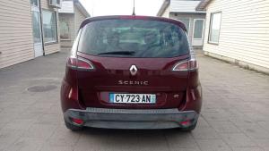 Red Renault Scenic 2013 in Vilnius, with an engine capacity of 1.46 L and mileage of 226 thousand km for 3600 €, photo 6 on AUTOMOTO.COM.LV