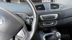 Red Renault Scenic 2014 in Valmiera, with an engine capacity of 1.20 L and mileage of 169 thousand km for 5600 €, photo 5 on AUTOMOTO.COM.LV