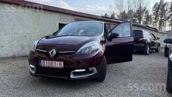 Red Renault Scenic 2014 in Valmiera, with an engine capacity of 1.20 L and mileage of 169 thousand km for 5600 €, photo 10 on AUTOMOTO.COM.LV