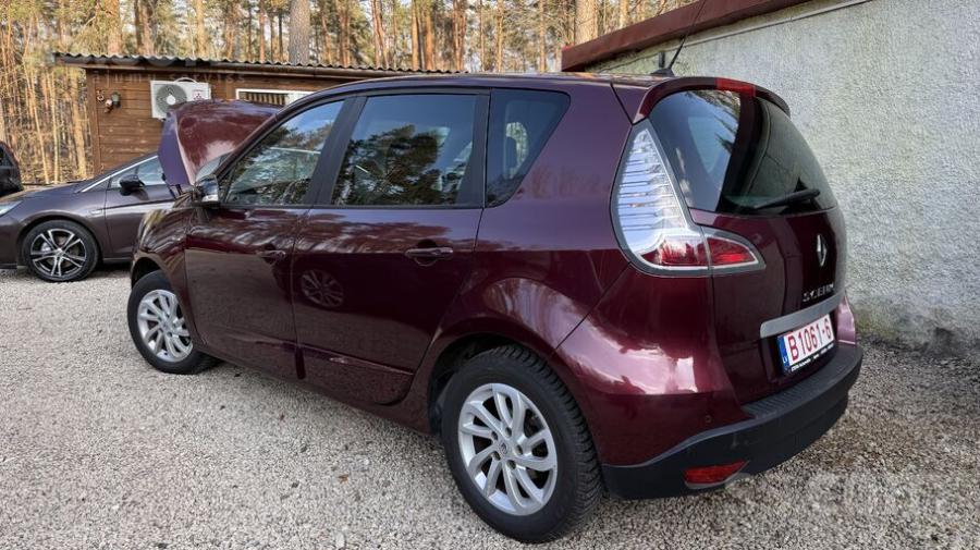 Red Renault Scenic 2014 in Valmiera, with an engine capacity of 1.20 L and mileage of 169 thousand km for 5600 €, photo 15 on AUTOMOTO.COM.LV