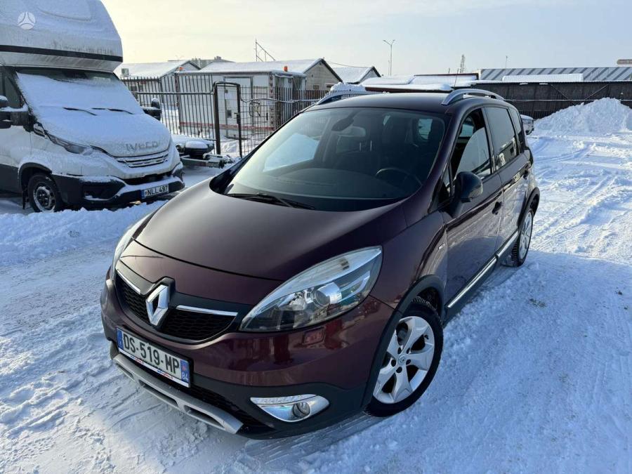Red Renault Scenic 2015 in Kaunas, with an engine capacity of 1.50 L and mileage of 158 thousand km for 5599 €, photo 1 on AUTOMOTO.COM.LV
