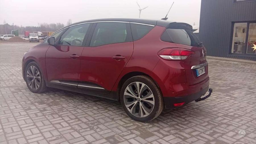 Red Renault Scenic 2016 in Taurage, with an engine capacity of 1.60 L and mileage of 156 thousand km for 7700 €, photo 6 on AUTOMOTO.COM.LV