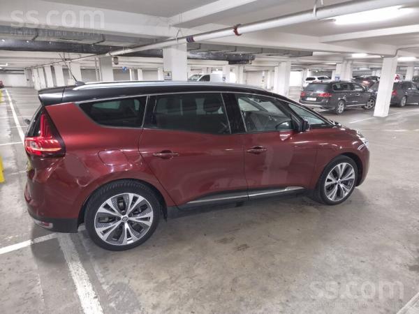 Sarkans Renault Scenic 2017 Saldus, ar dzinēja tilpumu 1.60 L un nobraukumu 222 tūkst. km par 10000 €, foto 3 vietnē AUTOMOTO.COM.LV