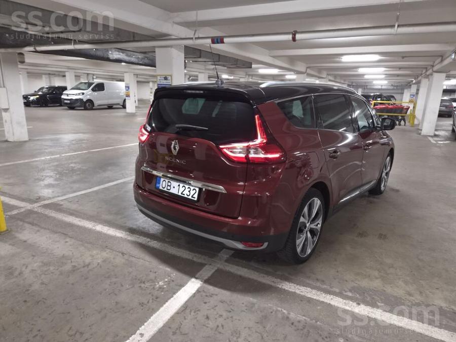 Red Renault Scenic 2017 in Saldus, with an engine capacity of 1.60 L and mileage of 222 thousand km for 10000 €, photo 4 on AUTOMOTO.COM.LV