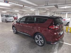 Red Renault Scenic 2017 in Saldus, with an engine capacity of 1.60 L and mileage of 222 thousand km for 10000 €, photo 9 on AUTOMOTO.COM.LV