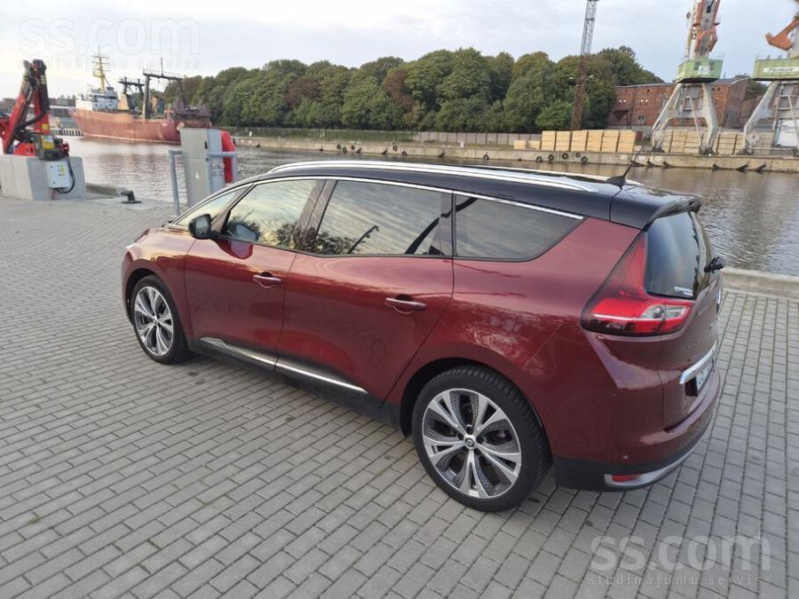 Red Renault Scenic 2017 in Saldus, with an engine capacity of 1.60 L and mileage of 222 thousand km for 10000 €, photo 18 on AUTOMOTO.COM.LV