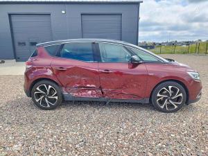 Red Renault Scenic 2019 in Klaipeda, with an engine capacity of 1.33 L and mileage of 111 thousand km for 7500 €, photo 10 on AUTOMOTO.COM.LV