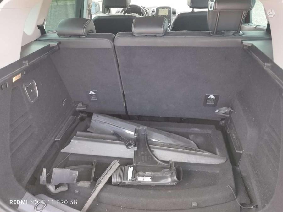 Red Renault Scenic 2019 in Klaipeda, with an engine capacity of 1.33 L and mileage of 111 thousand km for 7500 €, photo 14 on AUTOMOTO.COM.LV