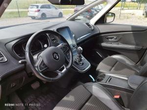 Red Renault Scenic 2019 in Klaipeda, with an engine capacity of 1.33 L and mileage of 111 thousand km for 7500 €, photo 17 on AUTOMOTO.COM.LV