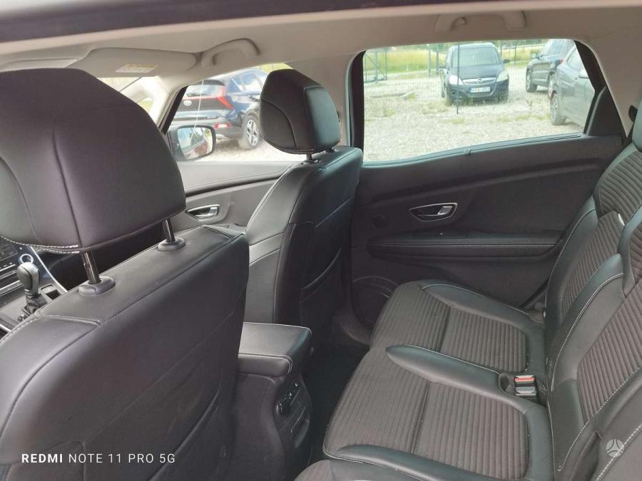 Red Renault Scenic 2019 in Klaipeda, with an engine capacity of 1.33 L and mileage of 111 thousand km for 7500 €, photo 25 on AUTOMOTO.COM.LV