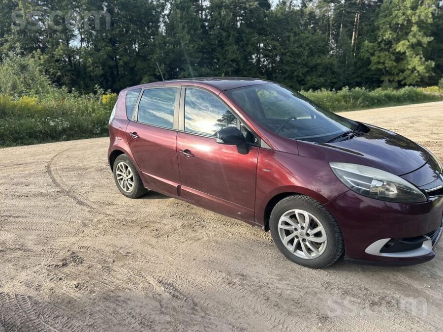 Red Renault Scenic 2015 in Riga, with an engine capacity of 1.50 L and mileage of 412 thousand km for 2900 €, photo 3 on AUTOMOTO.COM.LV