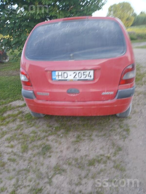 Sarkans Renault Scenic 2003 Limbaži, ar dzinēja tilpumu 1.60 L un nobraukumu 485 tūkst. km par 850 €, foto 1 vietnē AUTOMOTO.COM.LV