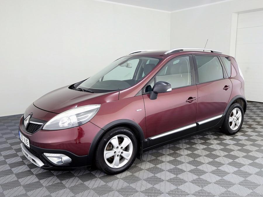 Sarkans Renault Scenic 2013 Tallina, ar dzinēja tilpumu 1.60 L un nobraukumu 349 tūkst. km par 2299 €, foto 12 vietnē AUTOMOTO.COM.LV
