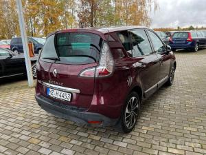 Red Renault Scenic 2015 in Talsi, with an engine capacity of 1.60 L and mileage of 251 thousand km for 1750 €, photo 25 on AUTOMOTO.COM.LV