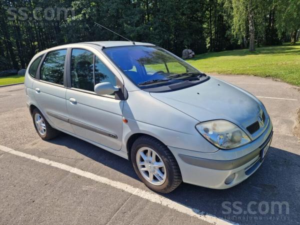 Renault Scenic 2002 in Riga, with an engine capacity of 1.60 L and mileage of 179 thousand km for 1300 €, photo 2 on AUTOMOTO.COM.LV