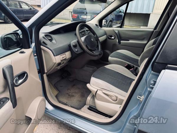 Renault Scenic 2006 in Tallinn, with an engine capacity of 1.60 L and mileage of 234 thousand km for 1990 €, photo 8 on AUTOMOTO.COM.LV