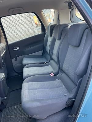 Renault Scenic 2007 in Narva, with an engine capacity of 1.50 L and mileage of 57 thousand km for 1499 €, photo 12 on AUTOMOTO.COM.LV