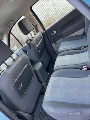 Renault Scenic 2007 in Narva, with an engine capacity of 1.50 L and mileage of 57 thousand km for 1499 €, photo 14 on AUTOMOTO.COM.LV