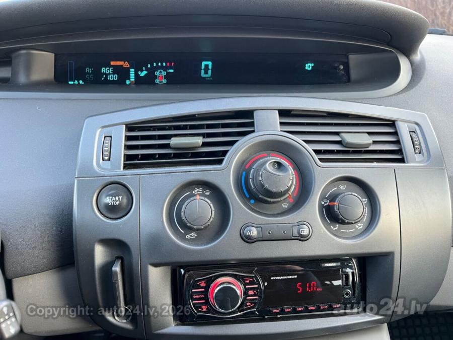 Renault Scenic 2007 in Narva, with an engine capacity of 1.50 L and mileage of 57 thousand km for 1499 €, photo 18 on AUTOMOTO.COM.LV