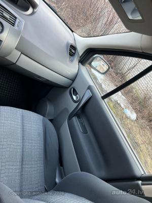 Renault Scenic 2007 in Narva, with an engine capacity of 1.50 L and mileage of 57 thousand km for 1499 €, photo 19 on AUTOMOTO.COM.LV