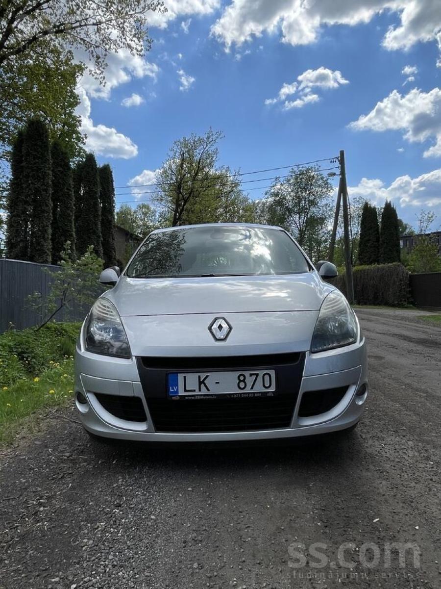 Renault Scenic 2010 Rīga, ar dzinēja tilpumu 1.90 L un nobraukumu 307 tūkst. km par 3200 €, foto 4 vietnē AUTOMOTO.COM.LV