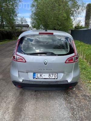 Renault Scenic 2010 Rīga, ar dzinēja tilpumu 1.90 L un nobraukumu 307 tūkst. km par 3200 €, foto 8 vietnē AUTOMOTO.COM.LV
